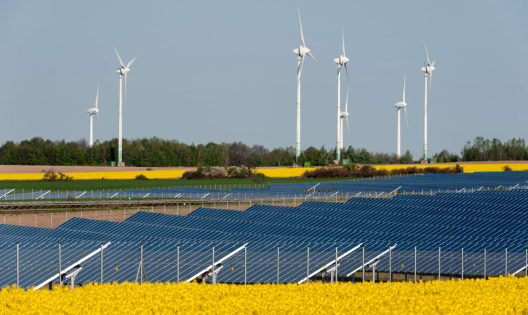 Building Green and Resilient Hotels: Investing in our Planet ...